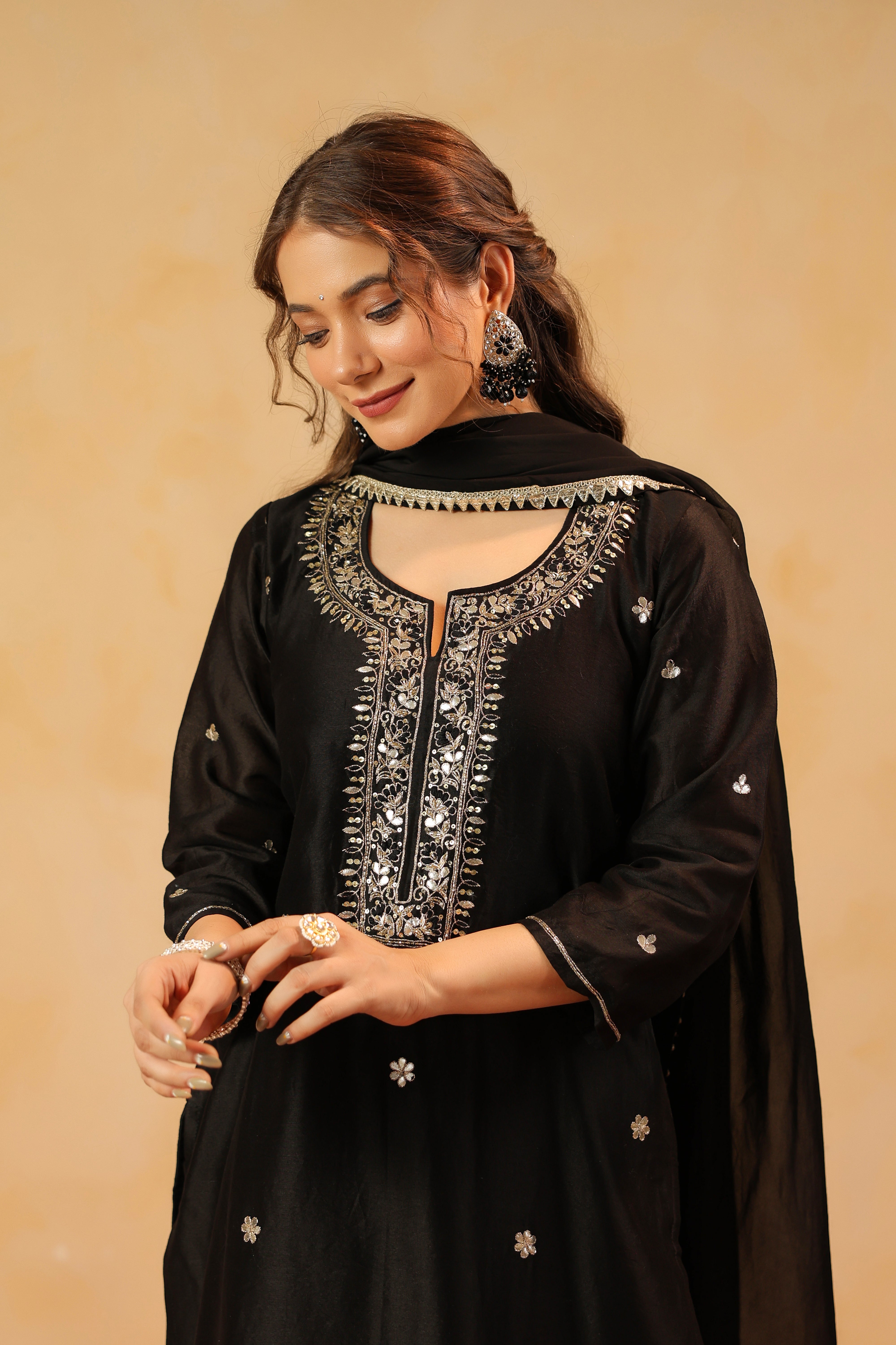 Tarini Black Chanderi suit set – DIMPLE DESIGN STUDIO