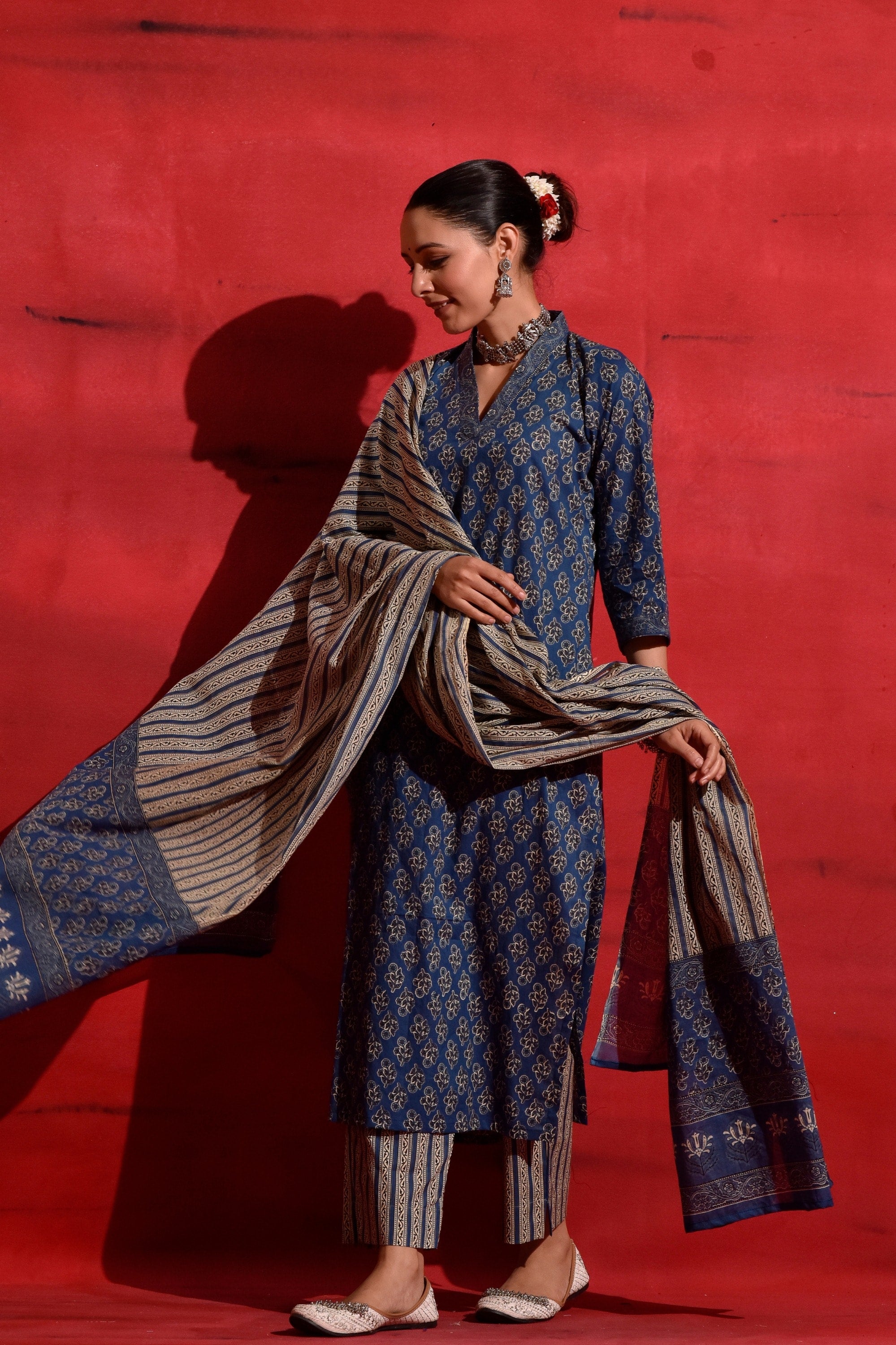 Blue cotton straight suit set – DIMPLE DESIGN STUDIO