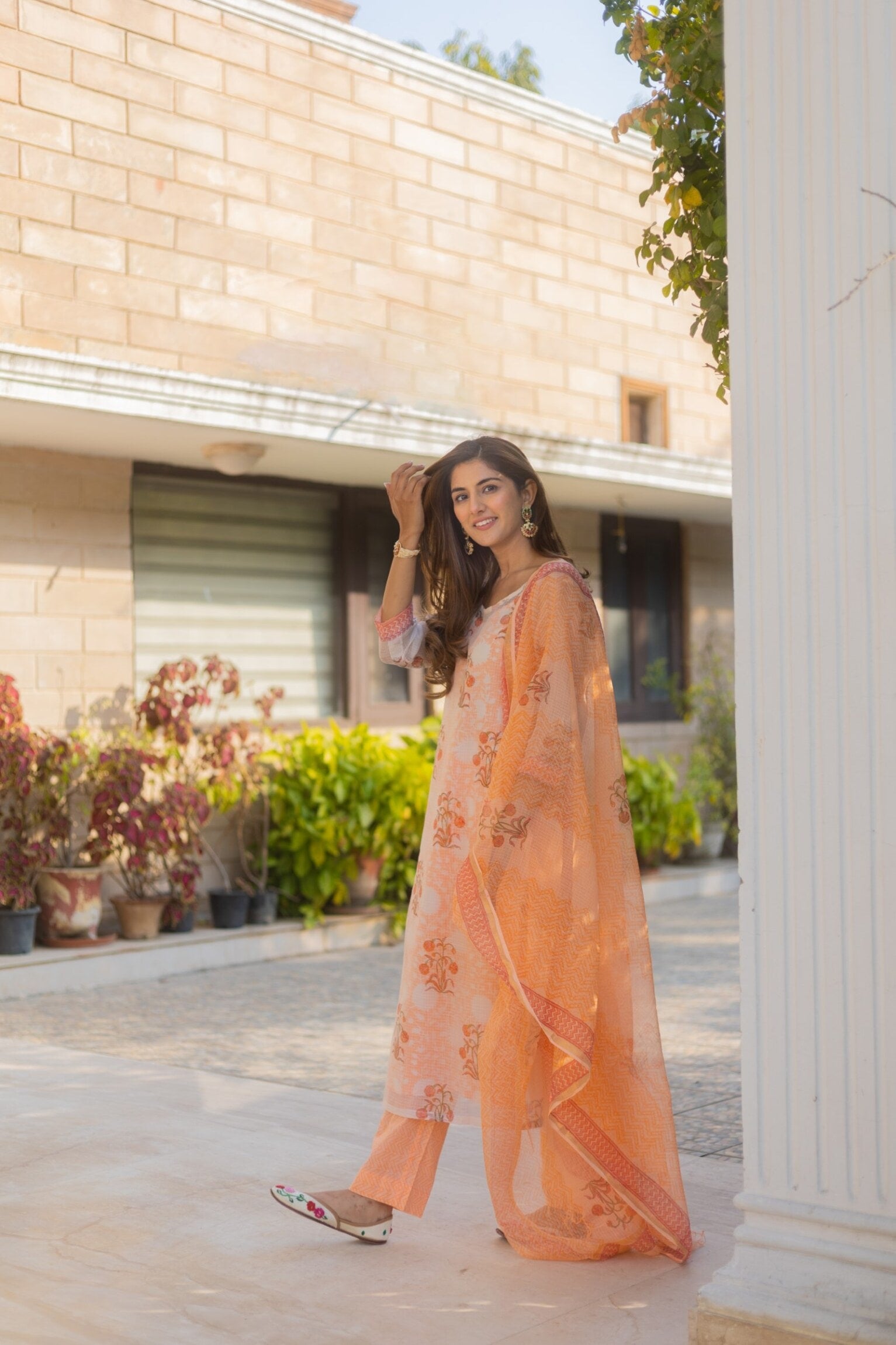 Peach Floral Doria Suit Set – DIMPLE DESIGN STUDIO