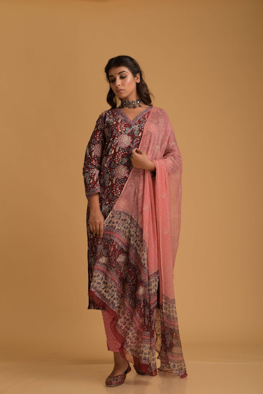Buy Elegant & Trendy Ethnic Wear for Women - Dimple Design Studio ...