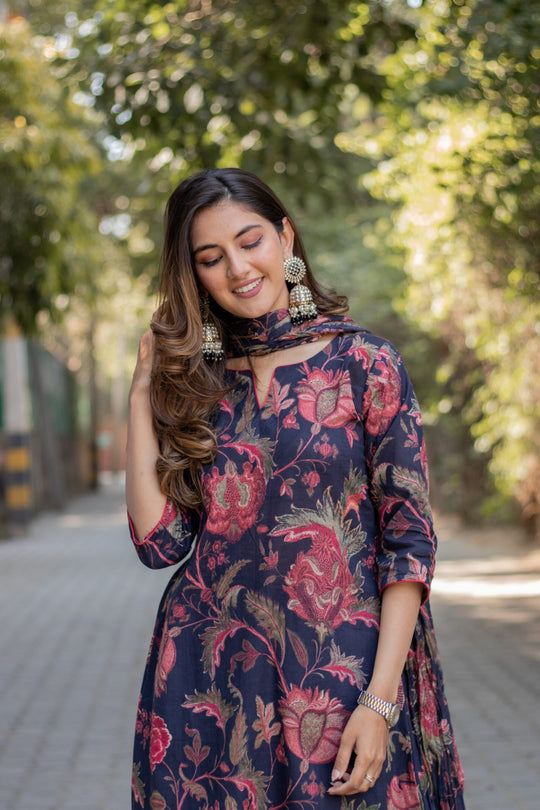 Buy Elegant & Trendy Ethnic Wear for Women - Dimple Design Studio ...